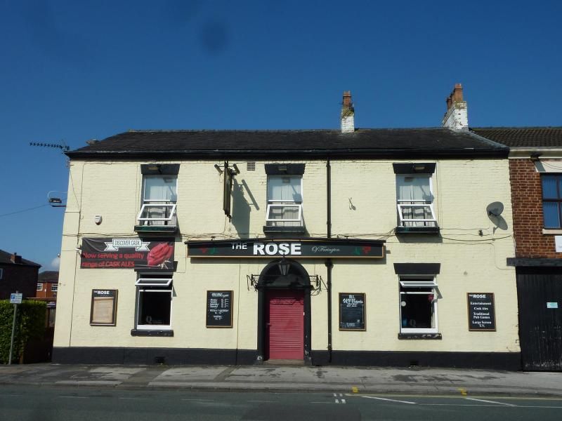 South Ribble Council orders work be suspended on former Leyland pub ...