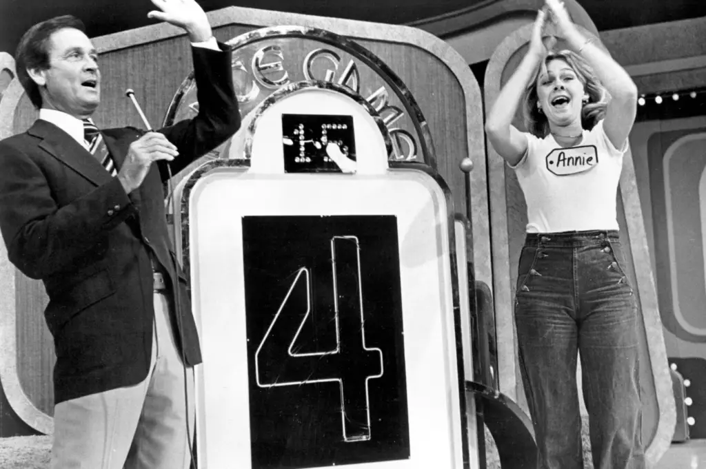 The Absolute Best Part of Staying Home Sick? Watching These 12 ’70s ...