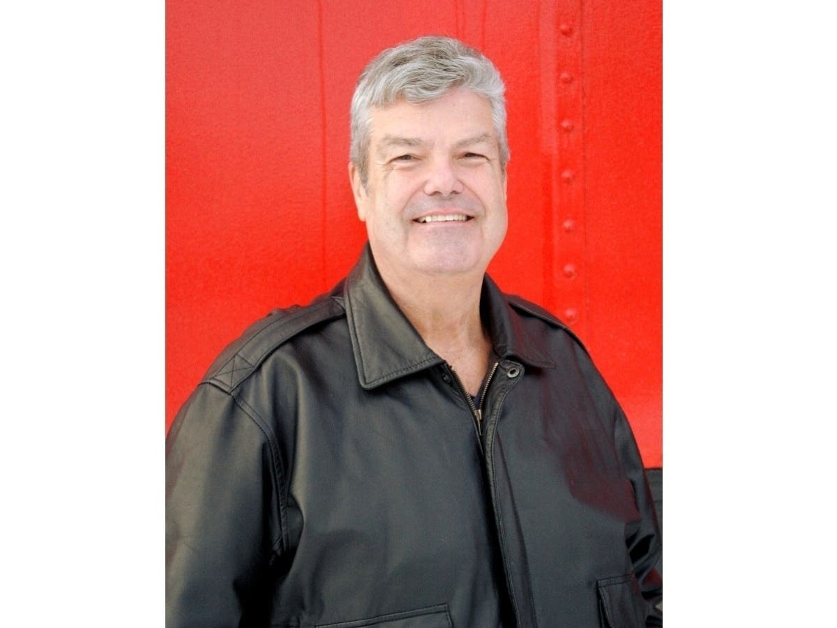 Election 2025: Manhattan Village Trustee Candidate Tom Biscan