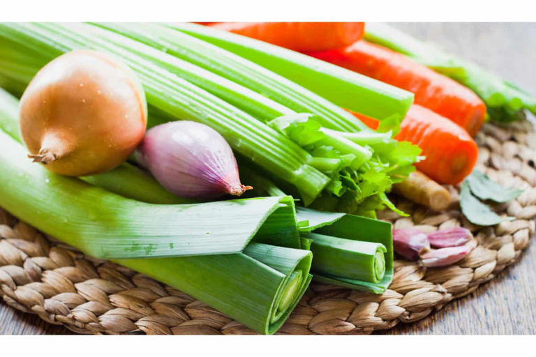 11 Easy Vegetables Anyone Can Grow This Summer