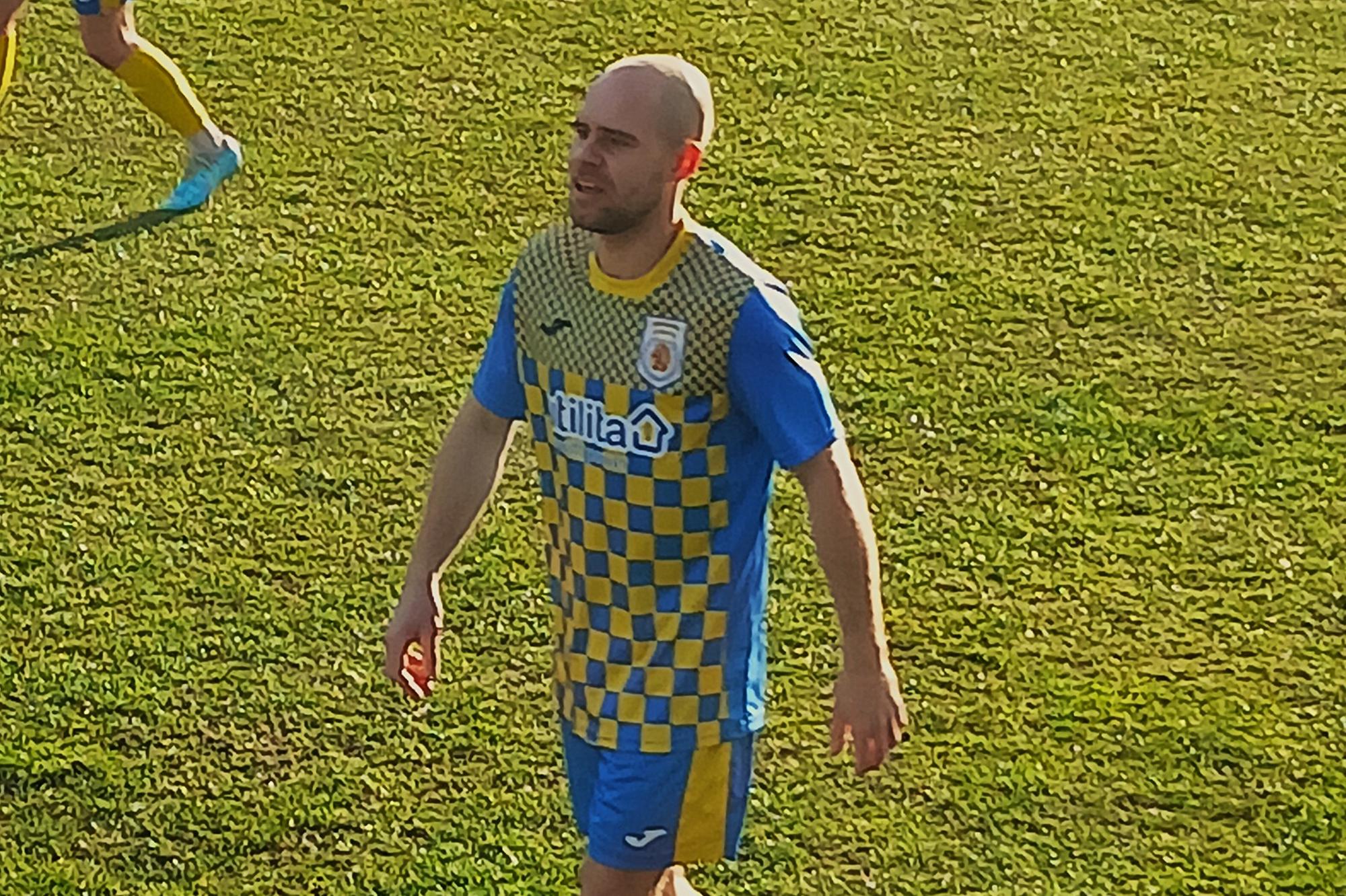 Sam Holmes strikes again as Ampthill hold in-form leaders AFC Welwyn