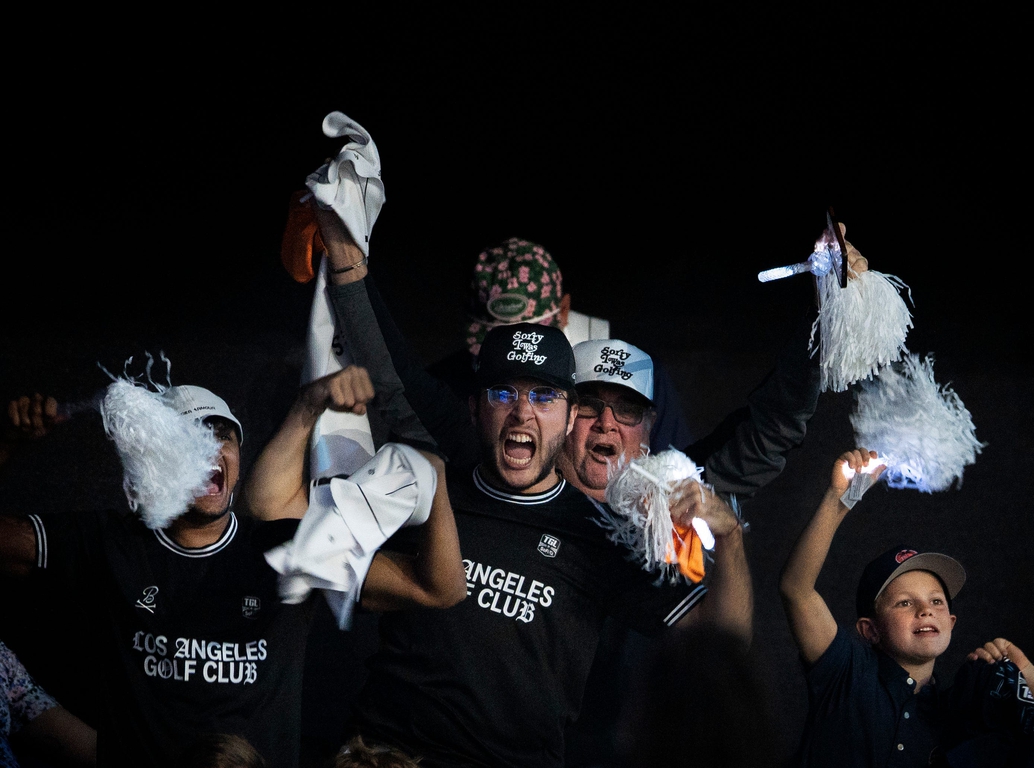 Thrilling photos show the excitement of the TGL semifinal match at SoFi ...