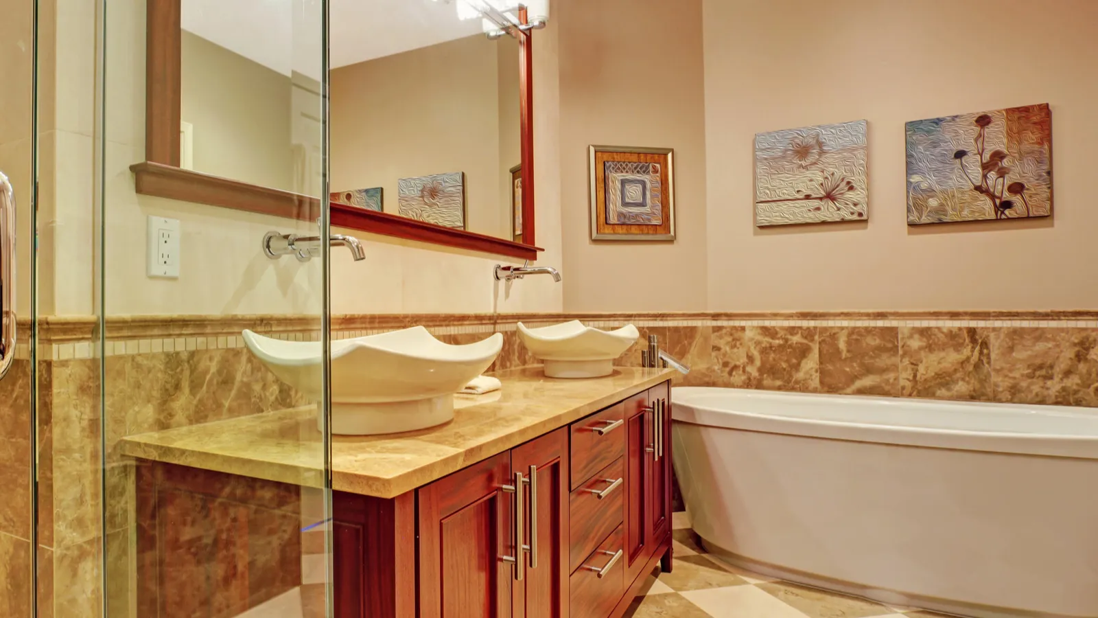 14 items designers say you can ditch in your bathroom