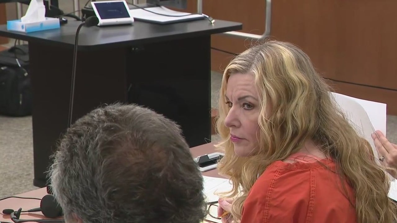Lori Vallow Daybell in court for hearing before murder conspiracy trial ...