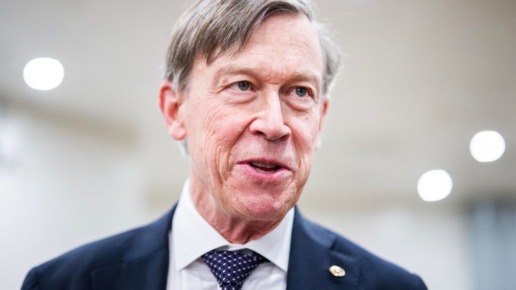 Sen. Hickenlooper to visit CU Anschutz Cancer Center in Aurora, discuss ...