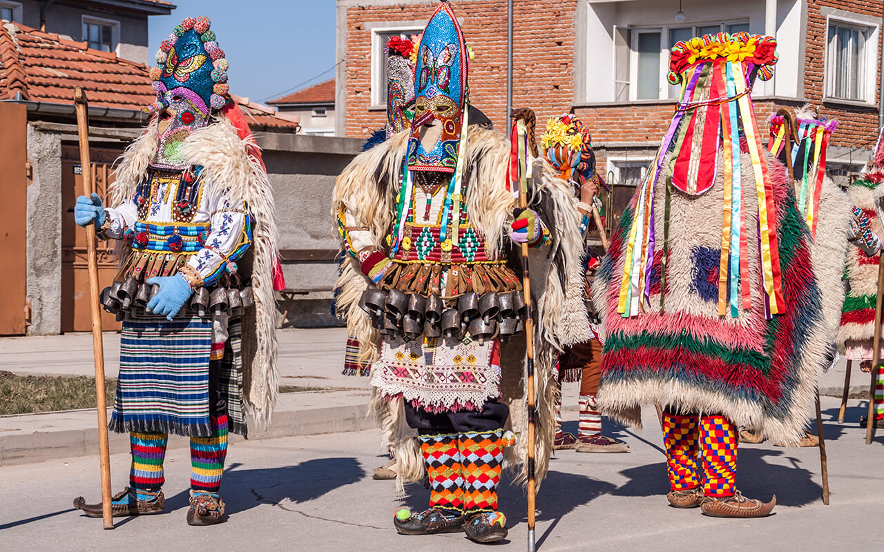 20 forgotten traditions you can still witness worldwide