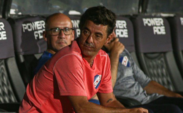 Alejandro Lembo lucha contra una enfermedad y permanecerá internado ...