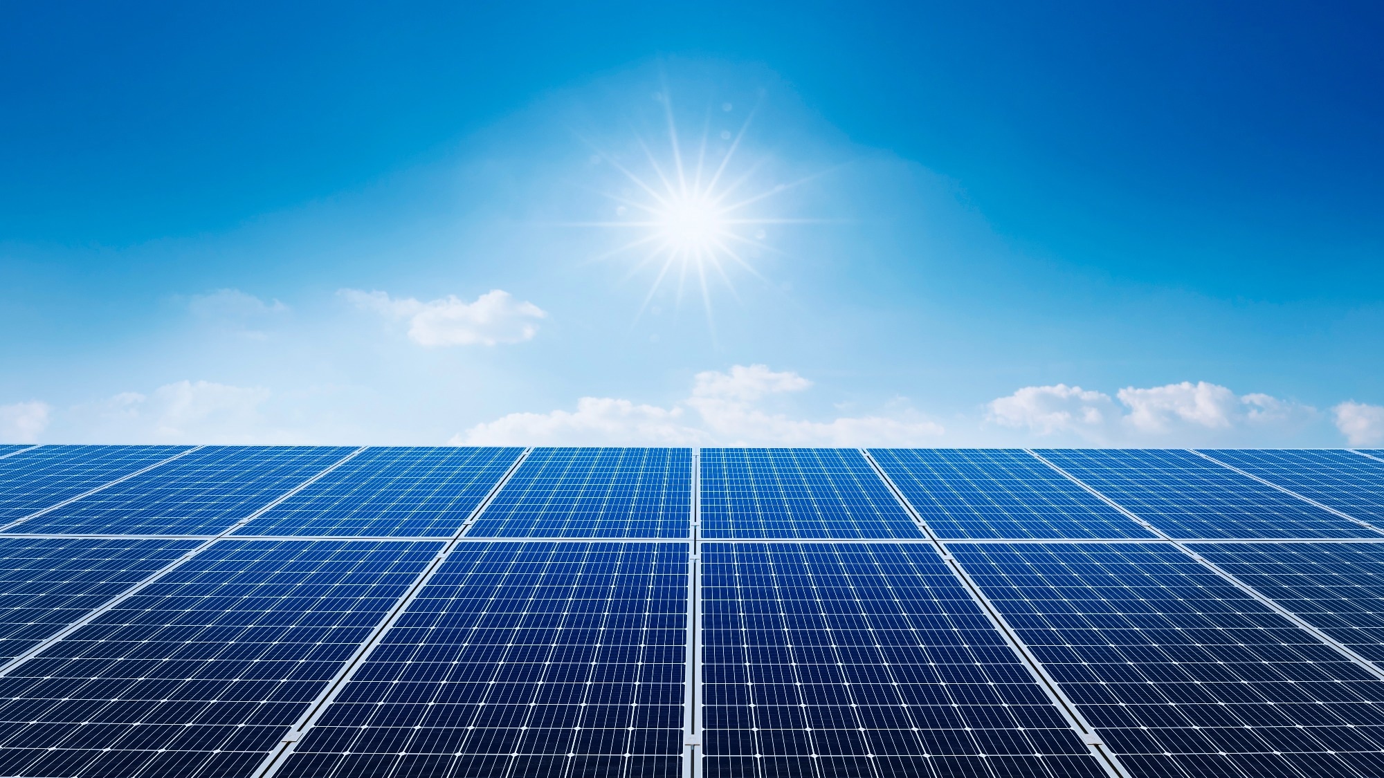 Groundbreaking Solar Guardrails Could Decarbonize Transportation