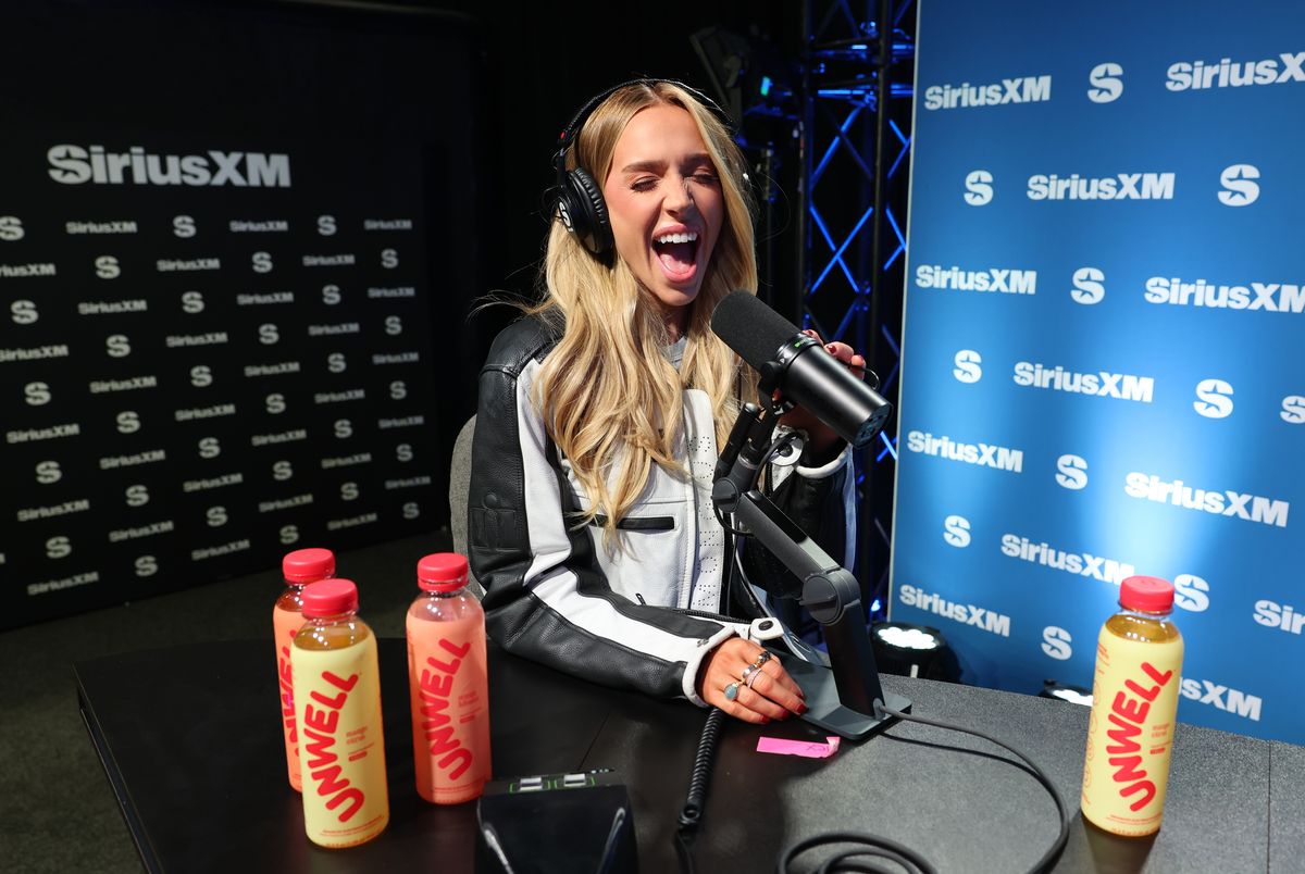 Alex Cooper Accuses College Soccer Coach of Sexual Harassment in ...