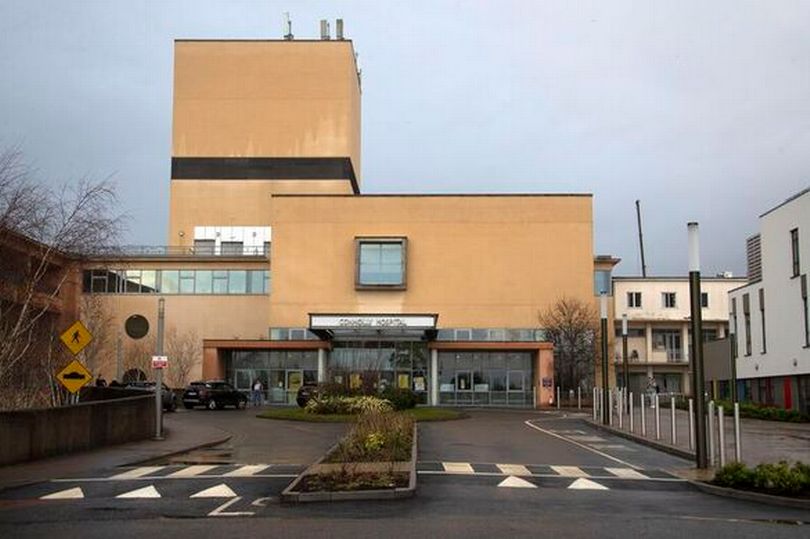 Two Dublin hospitals to get nearly 100 new beds each in HSE 2025 ...