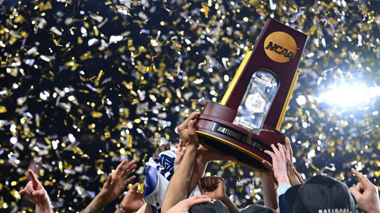 March Madness Starts This Week—As Rewards For Perfect Bracket Include ...