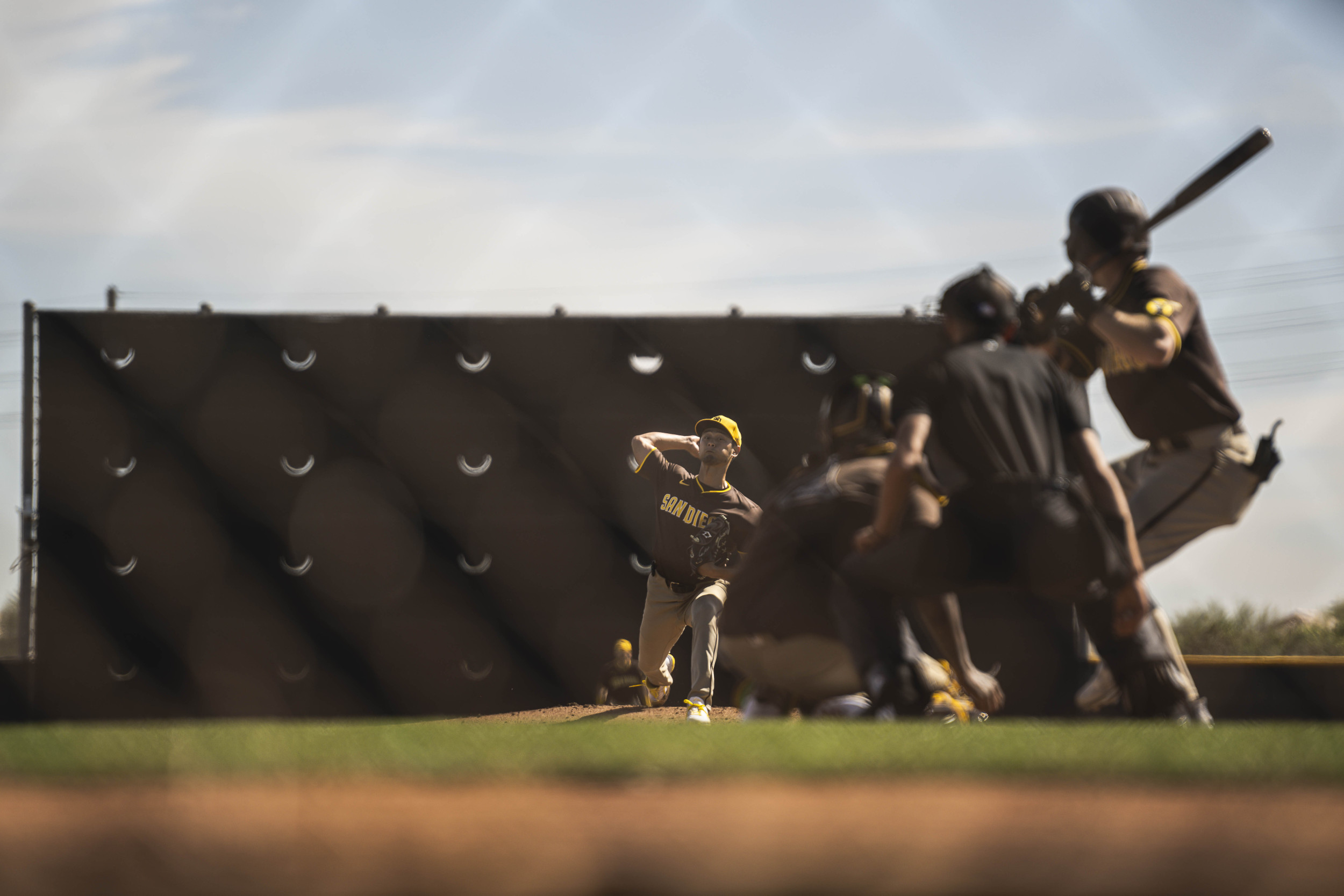 Padres' $108 Million Pitcher Has Elbow Injury, Casting Doubt on Opening Day