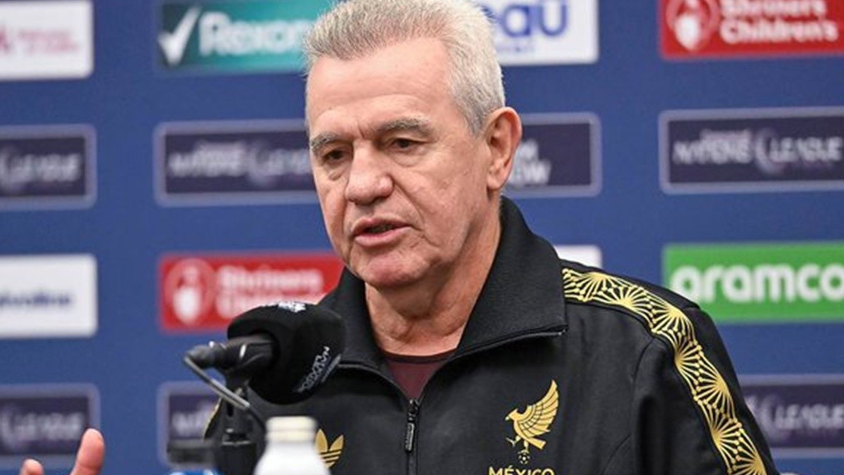 Mexican National Team: Javier Aguirre Embraces the Pressure to Win the ...