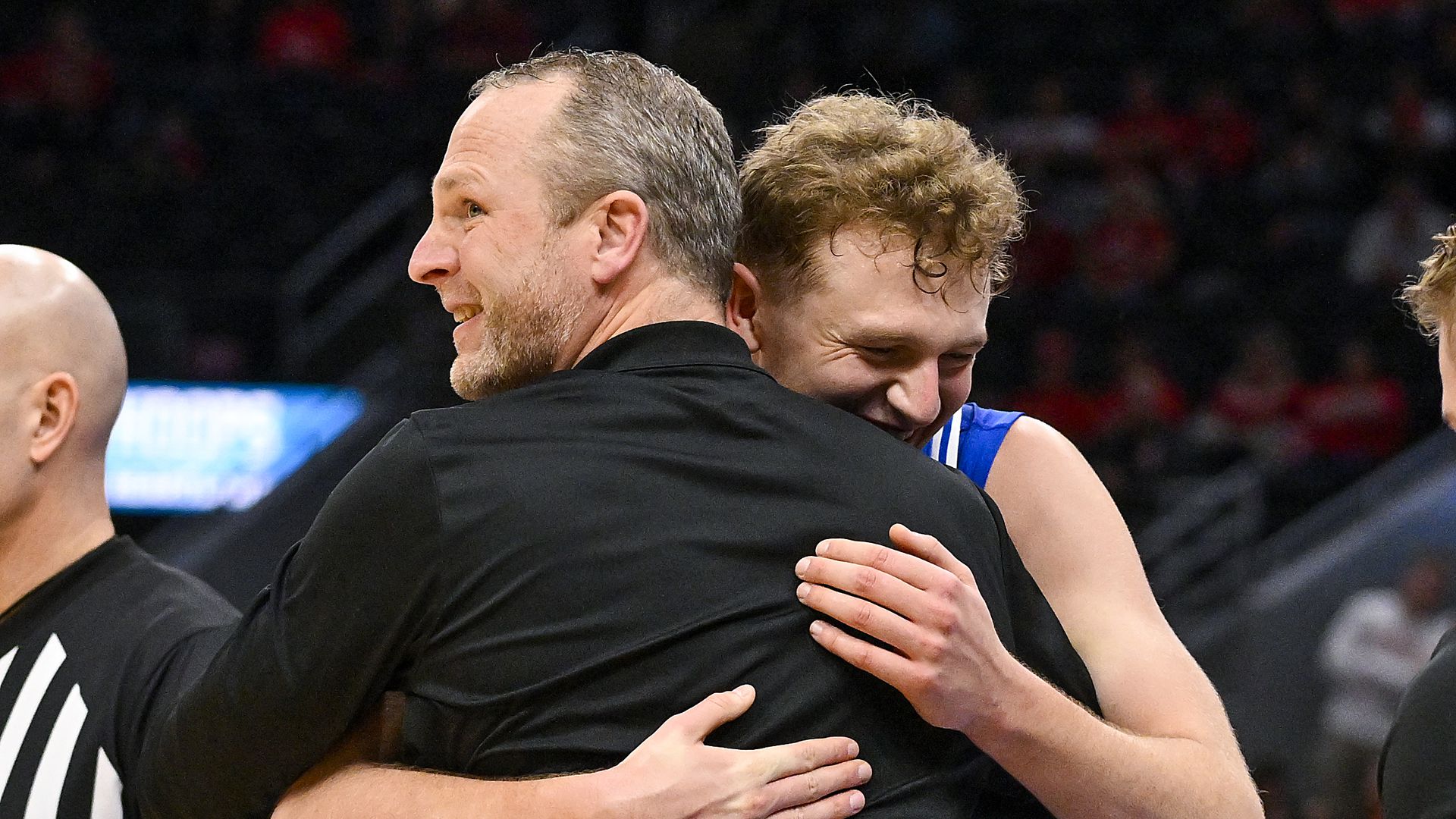 Report: Tucker DeVries to join father Darian at Indiana