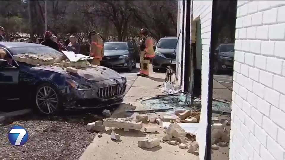 Doctor’s office closed for day after car crashes into building