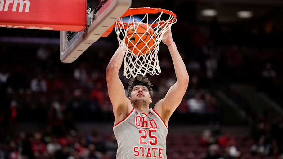 The Ohio State basketball team loses a big man to the transfer portal