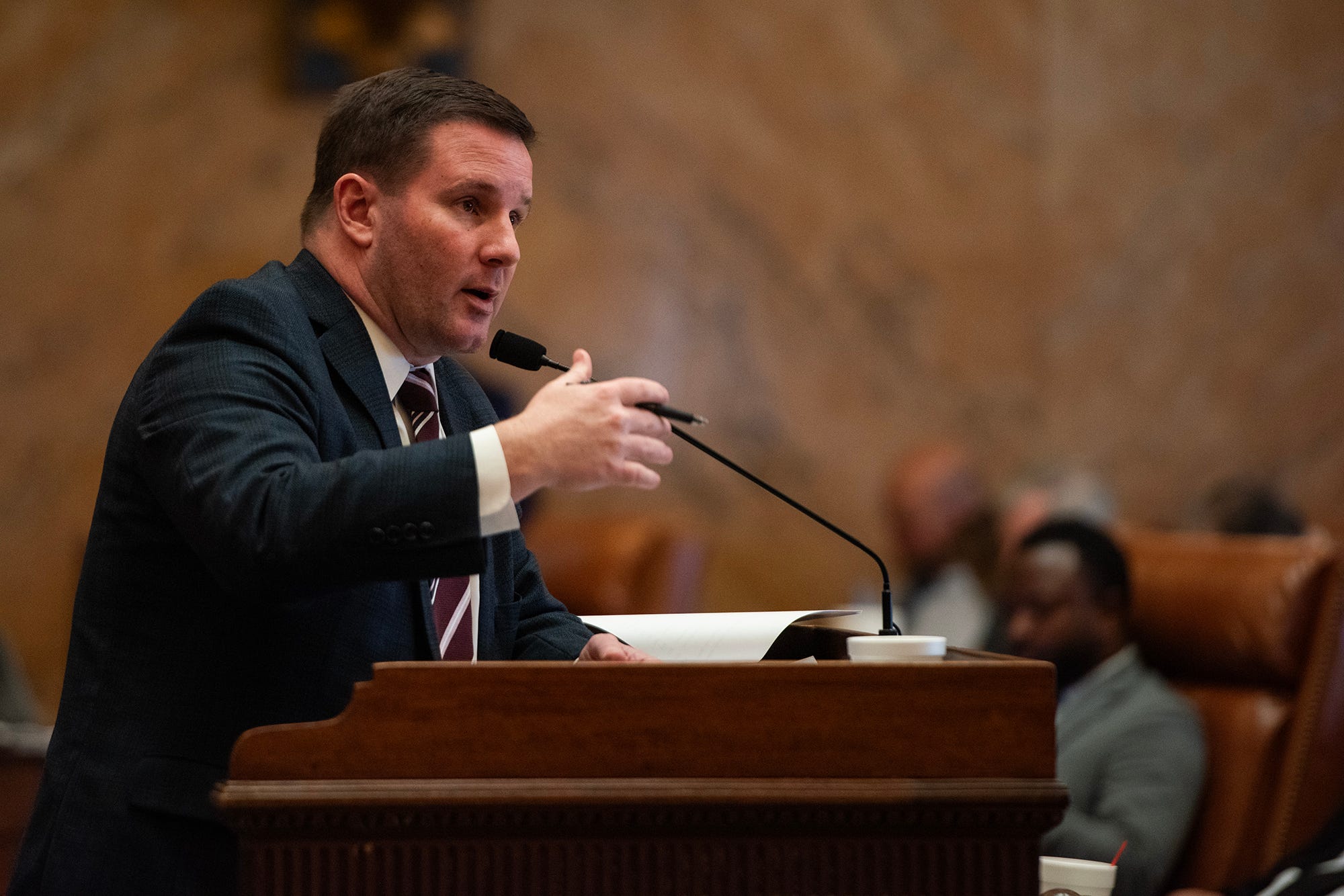 Mississippi House passes Senate tax cut, but negotiations could still ...