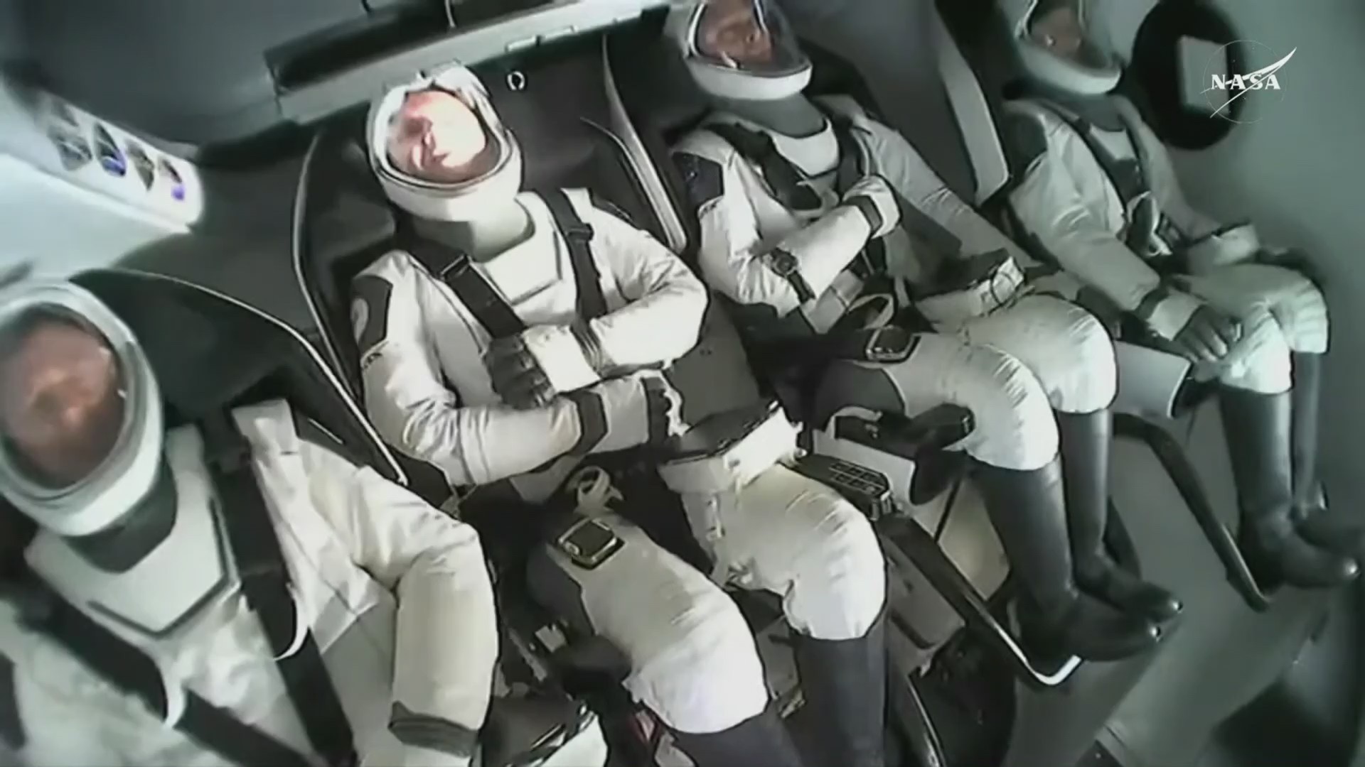 2 NASA astronauts return to Earth after nine month stay at ...
