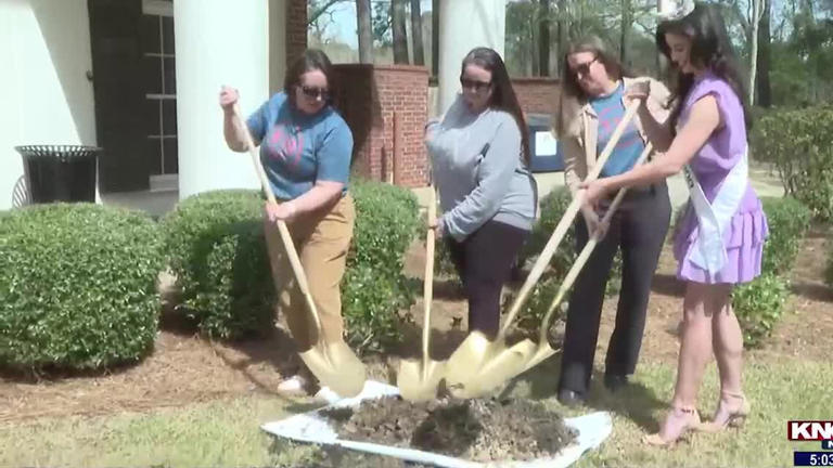 Discover Monroe-West Monroe honors 318 Day with time capsule