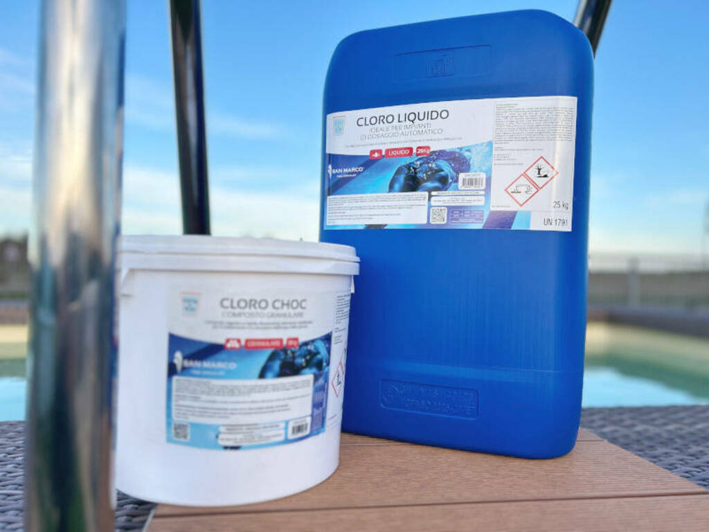 Come dosare il cloro per piscine: consigli pratici per evitare errori
