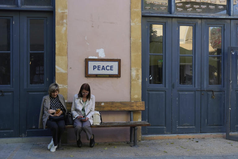 UN chief praises new talks on reviving the peace process for divided Cyprus