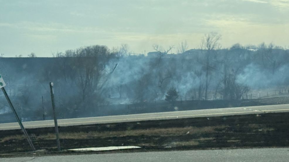 Johnson County crews respond to fire as smoke billows across I-380