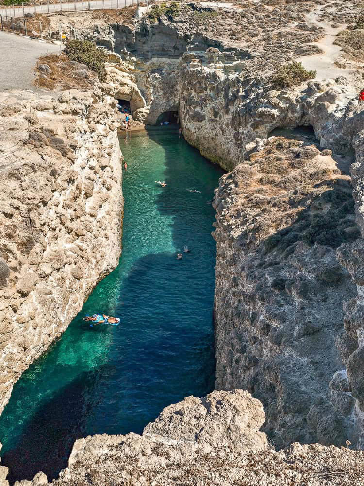 Your 4-Day Milos Itinerary for The Perfect Idyllic Greek Vacation