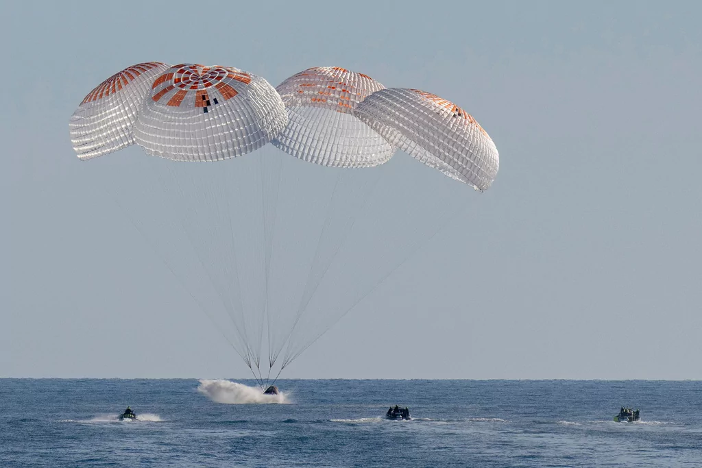 NASA astronauts splash down in SpaceX capsule after nine months in space