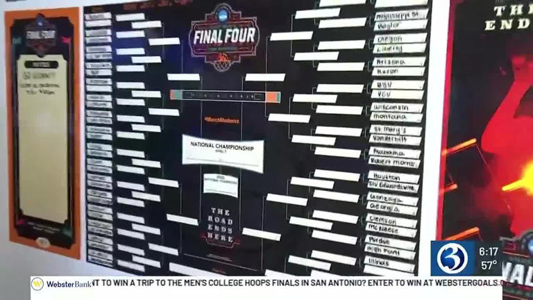 What is the best way to fill out a March Madness bracket?