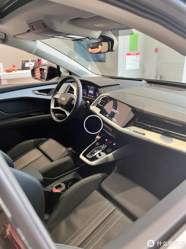 20W内唯一BBA SUV上汽奥迪Q5E混动实力揭秘