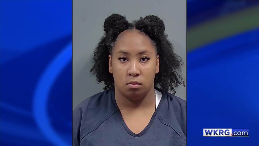 Fight in viral Florida video leads to arrest