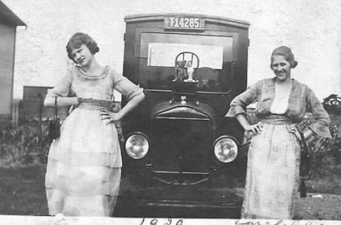 58 Timeless Pics From 100 Years Ago That Show History’s Drip Was Immaculate