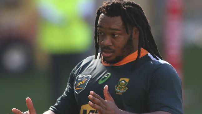 Exeter sign South African front row Dweba