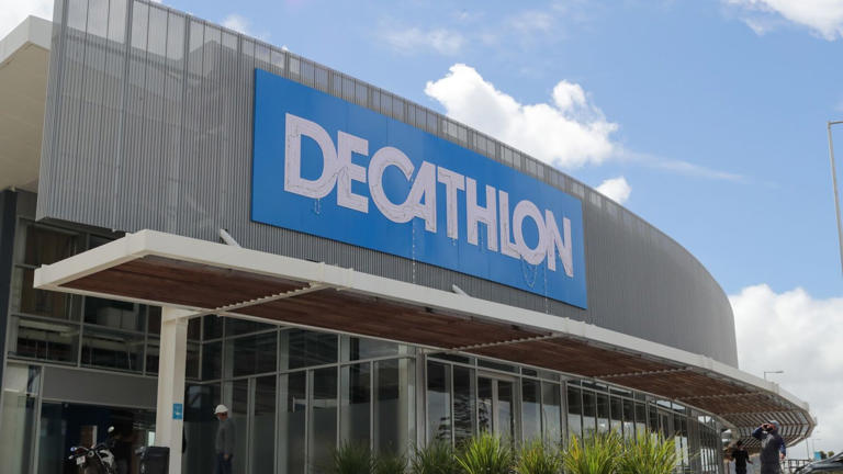 Rebajadas en Decathlon: estas chaquetas impermeables y calentitas son ...
