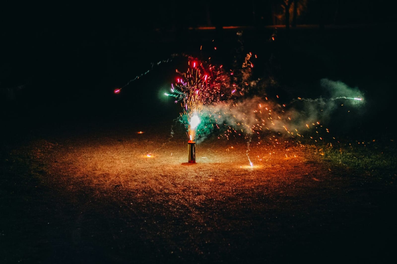 Ground sparkler tax reintroduced at Illinois statehouse
