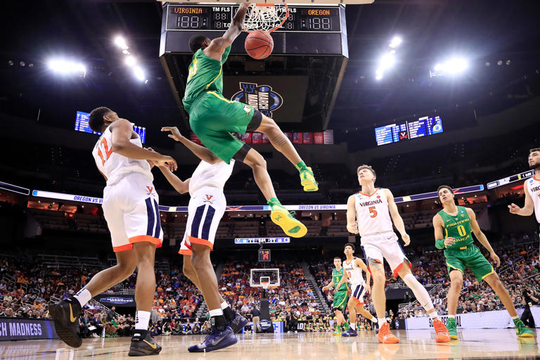 Oregon basketball's full NCAA Tournament history, record under head ...