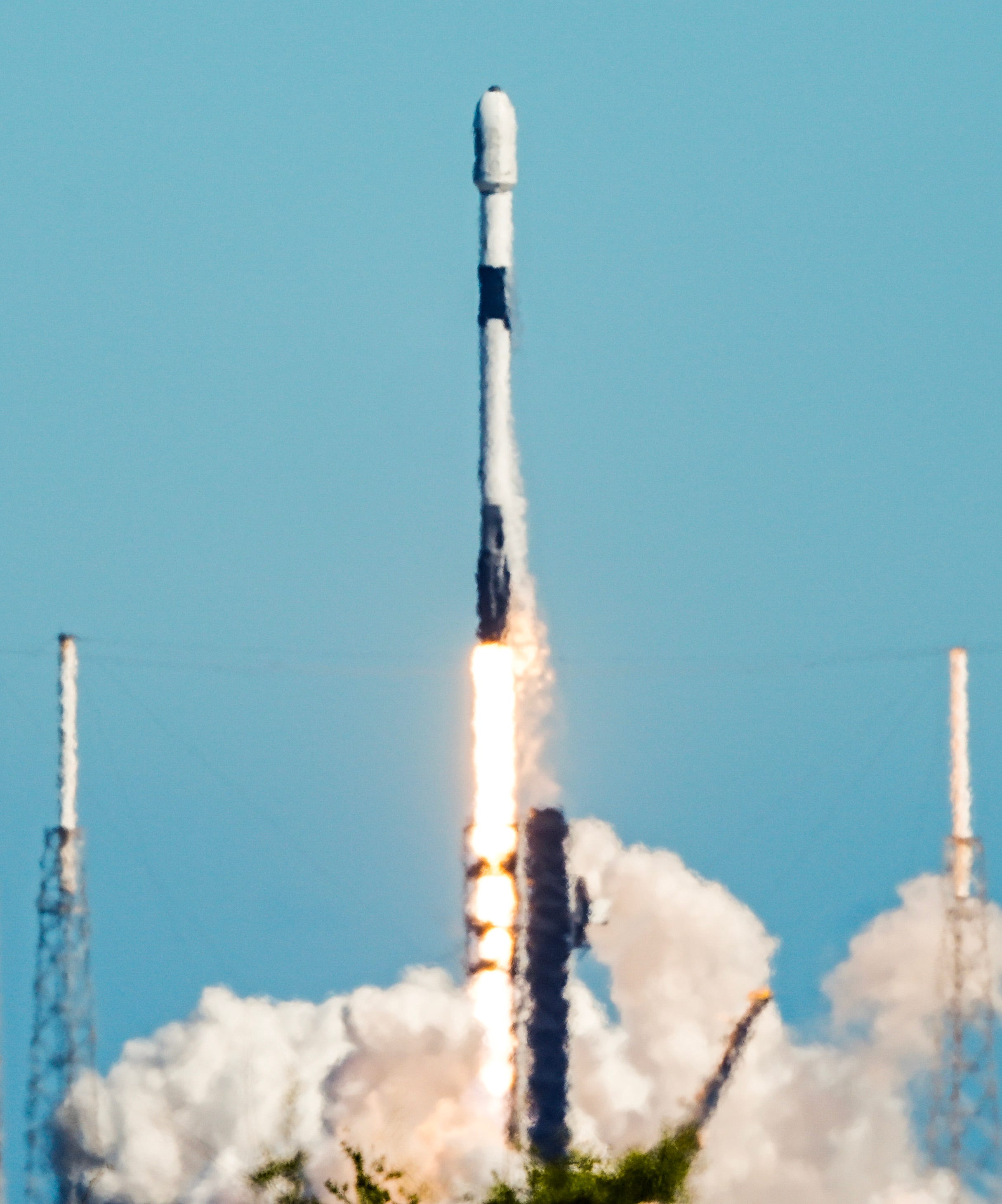 SpaceX targeting Monday for National Reconnaissance Office rocket ...