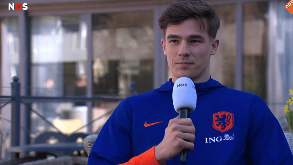 Oranje nieuws: Wouter Goes oneens met uitleg bondscoach Michael Reiziger
