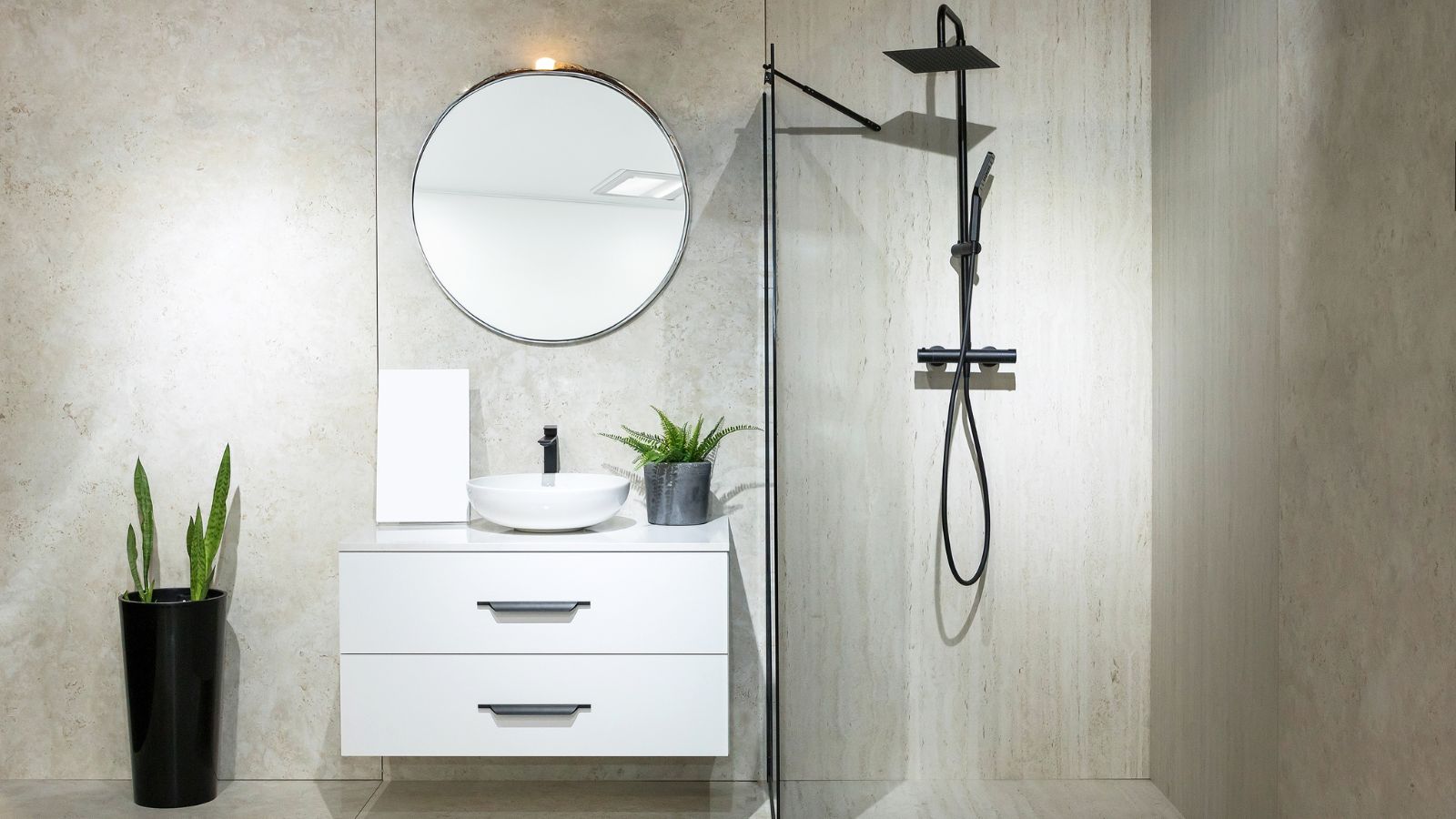 Small Bathroom Ideas That Maximize Style and Function