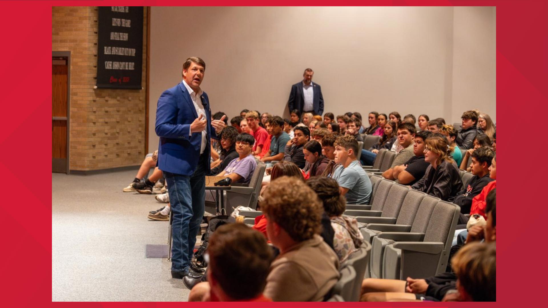 SLIDESHOW: Congressman Jodey Arrington visits Anson High School