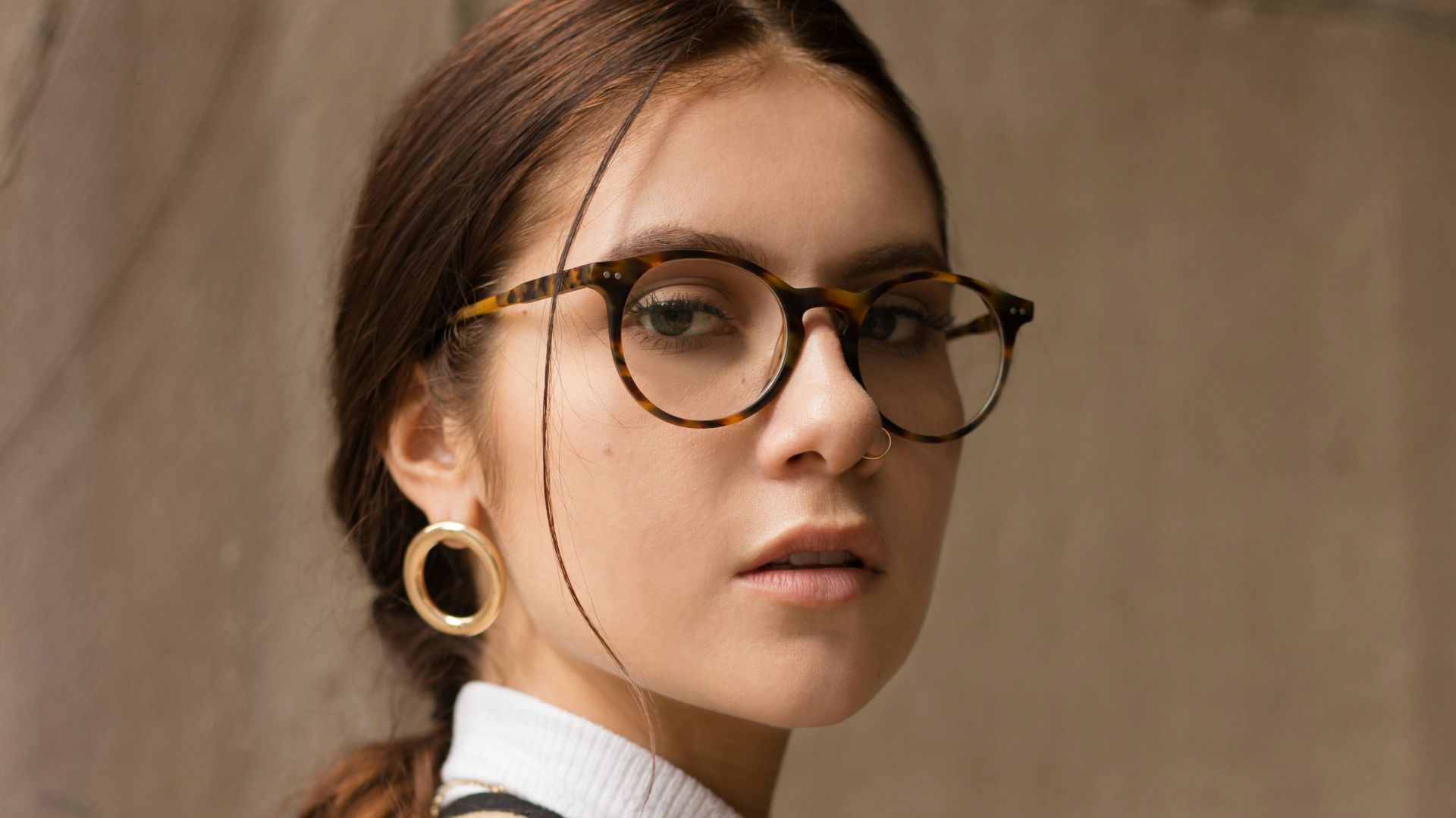 The 10 Insanely Overpriced Eyewear Brands & 10 Cheap Alternatives