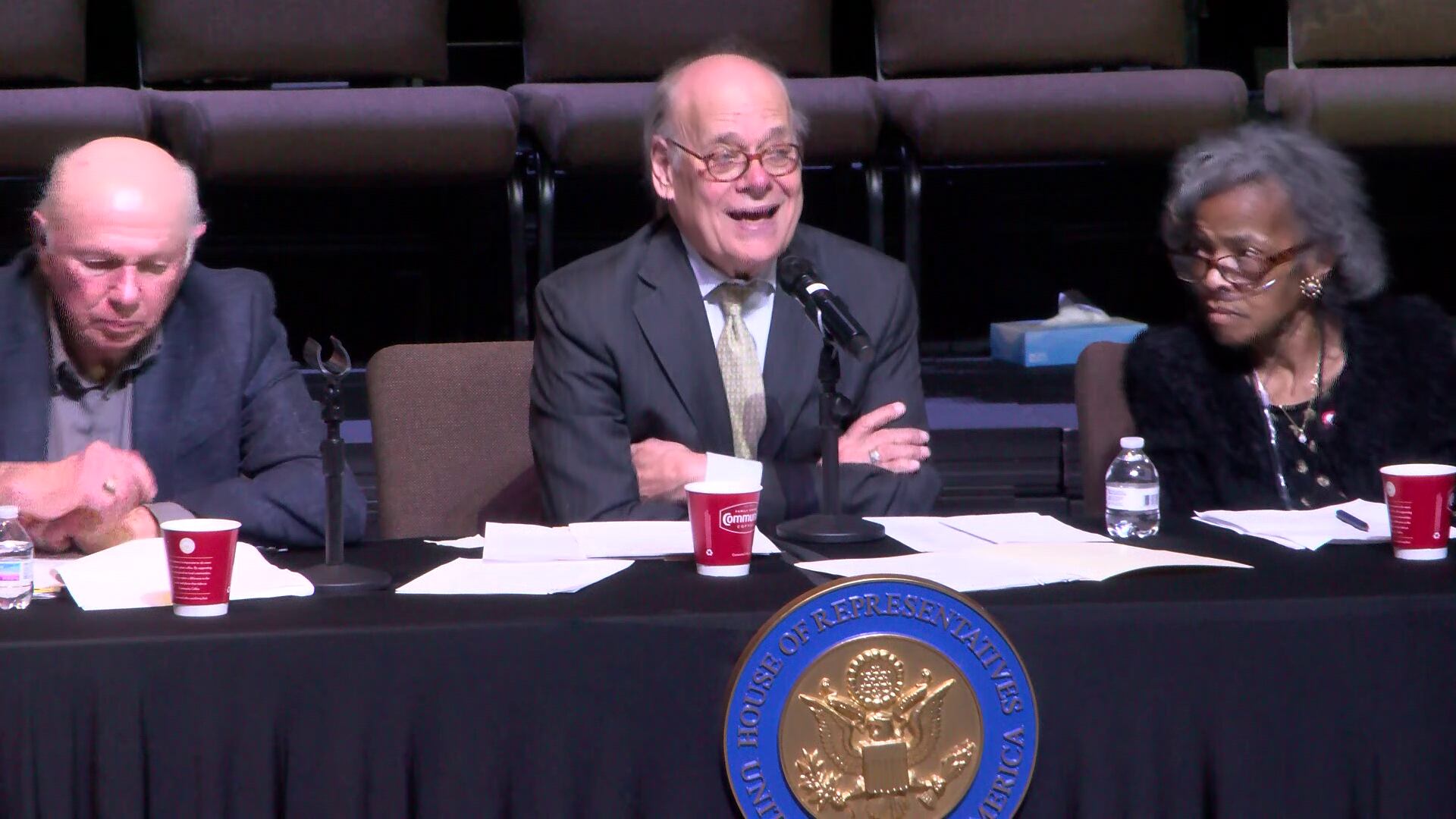 Tenn. congressman takes questions from Memphians over concerns about ...