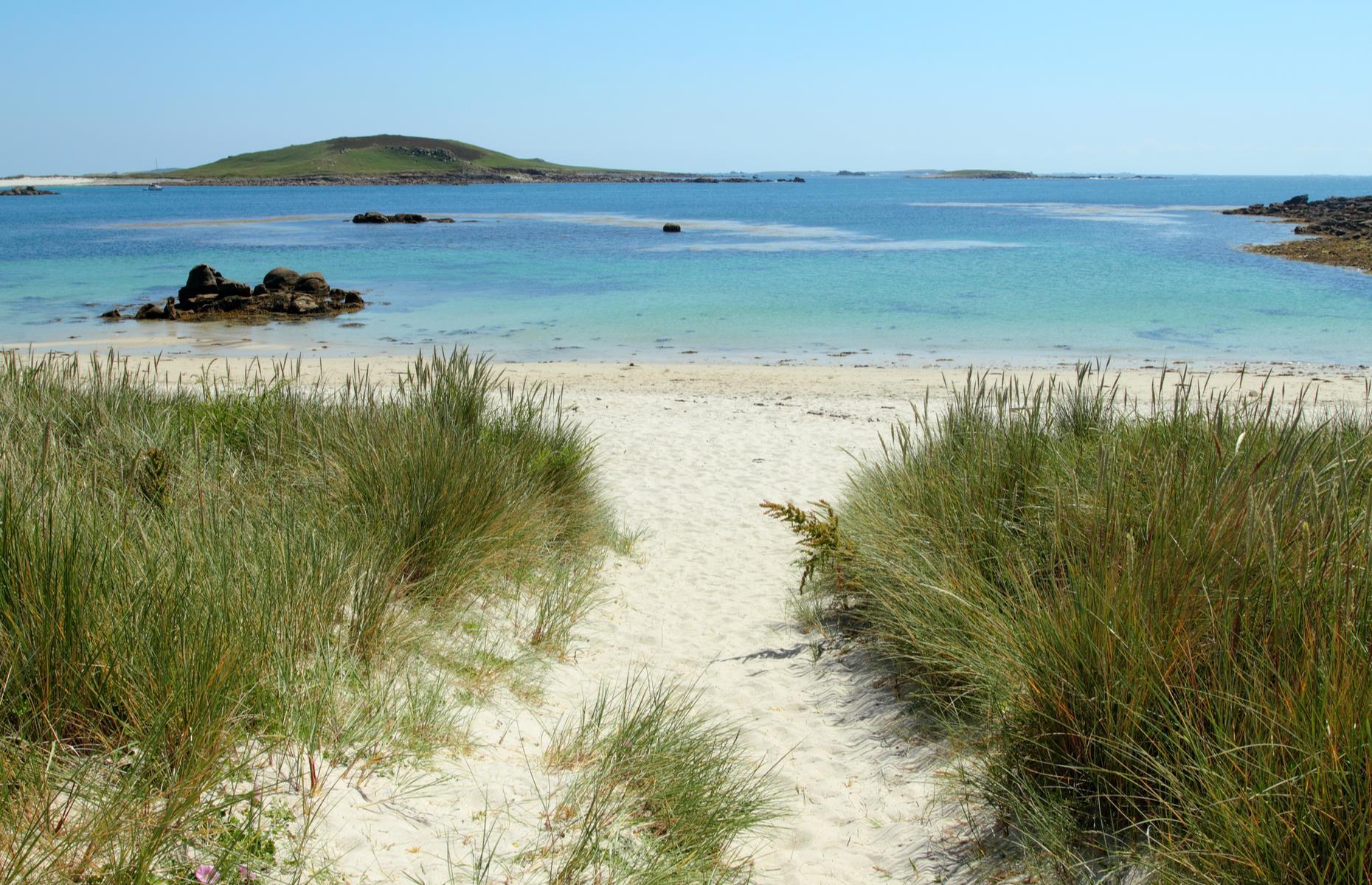 Discover 50 stunning small islands you need to visit around the world