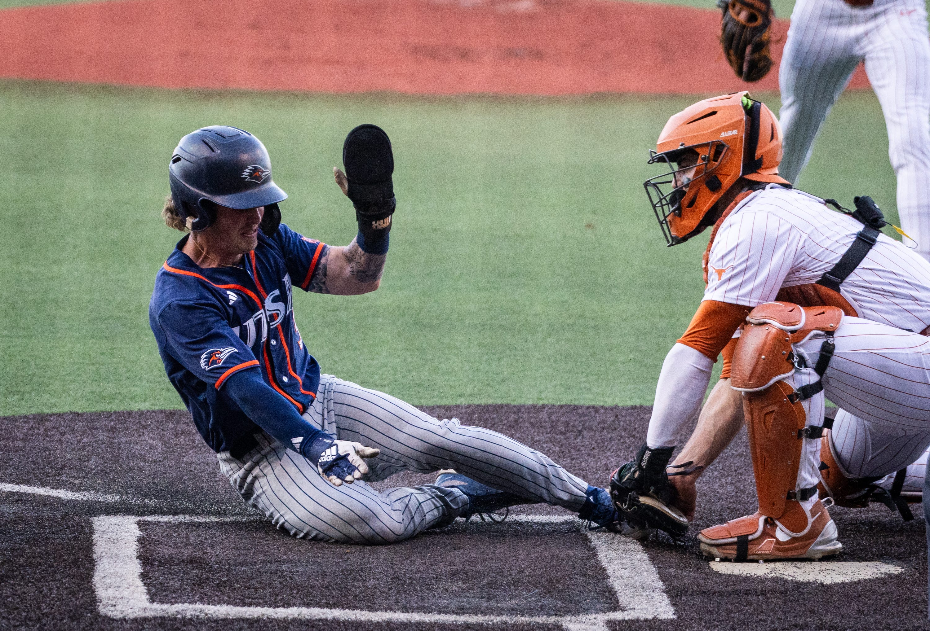 Texas baseball vs UTSA game score: Replay, highlights as Longhorns drop ...