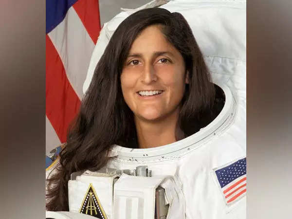 Sunita Williams returns to Earth, here is everything about her parents ...
