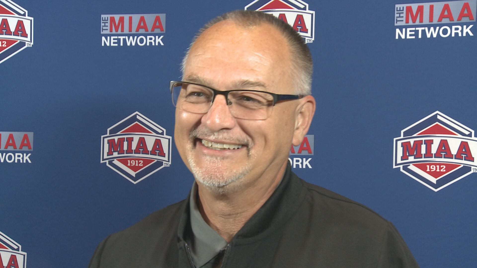 Emporia State women’s basketball head coach stepping down