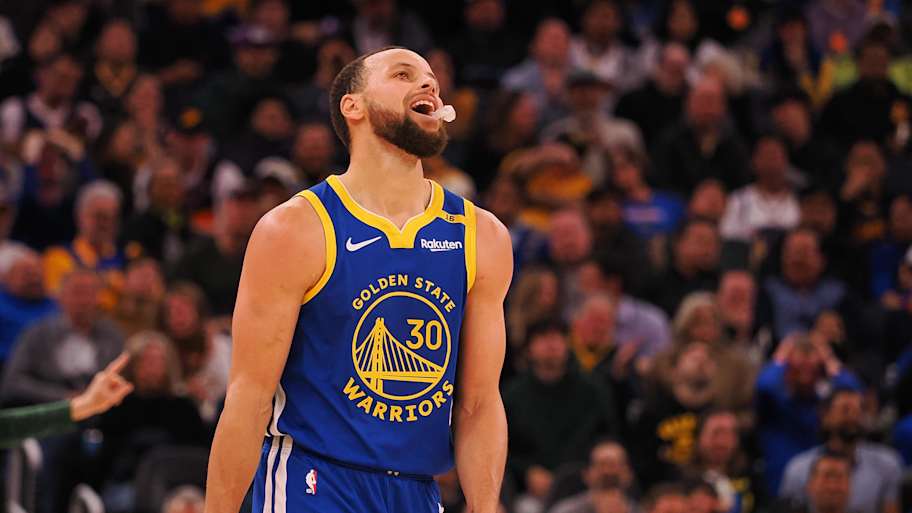 Steve Kerr Reveals Reason for Steph Curry Decision in Warriors-Bucks