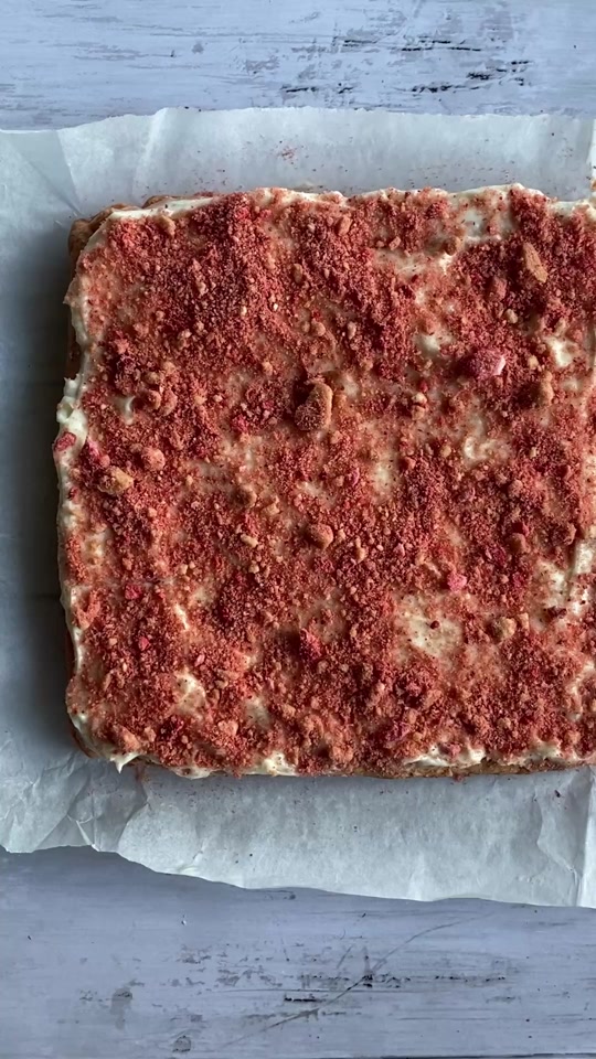 Flaky Puff Pastry Cinnamon Rolls That Melt in Your Mouth