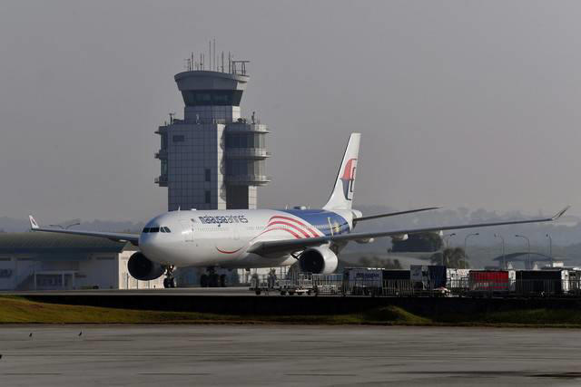 Malaysia Airlines MH720’s emergency landing: What happened, how it was ...