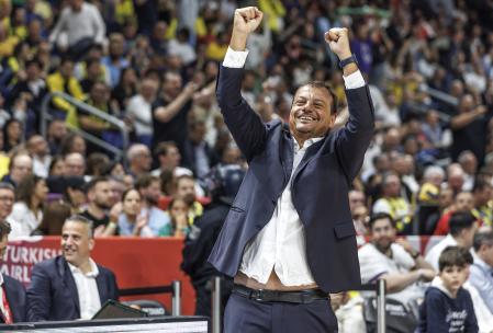 ¿Aguantaría un equipo NBA el infierno de hooligans de Grecia o Serbia ...